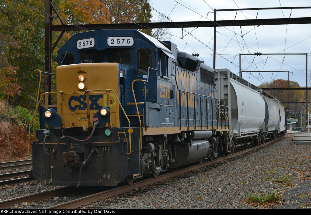 CSX GP38-2 2576 leads C770-01